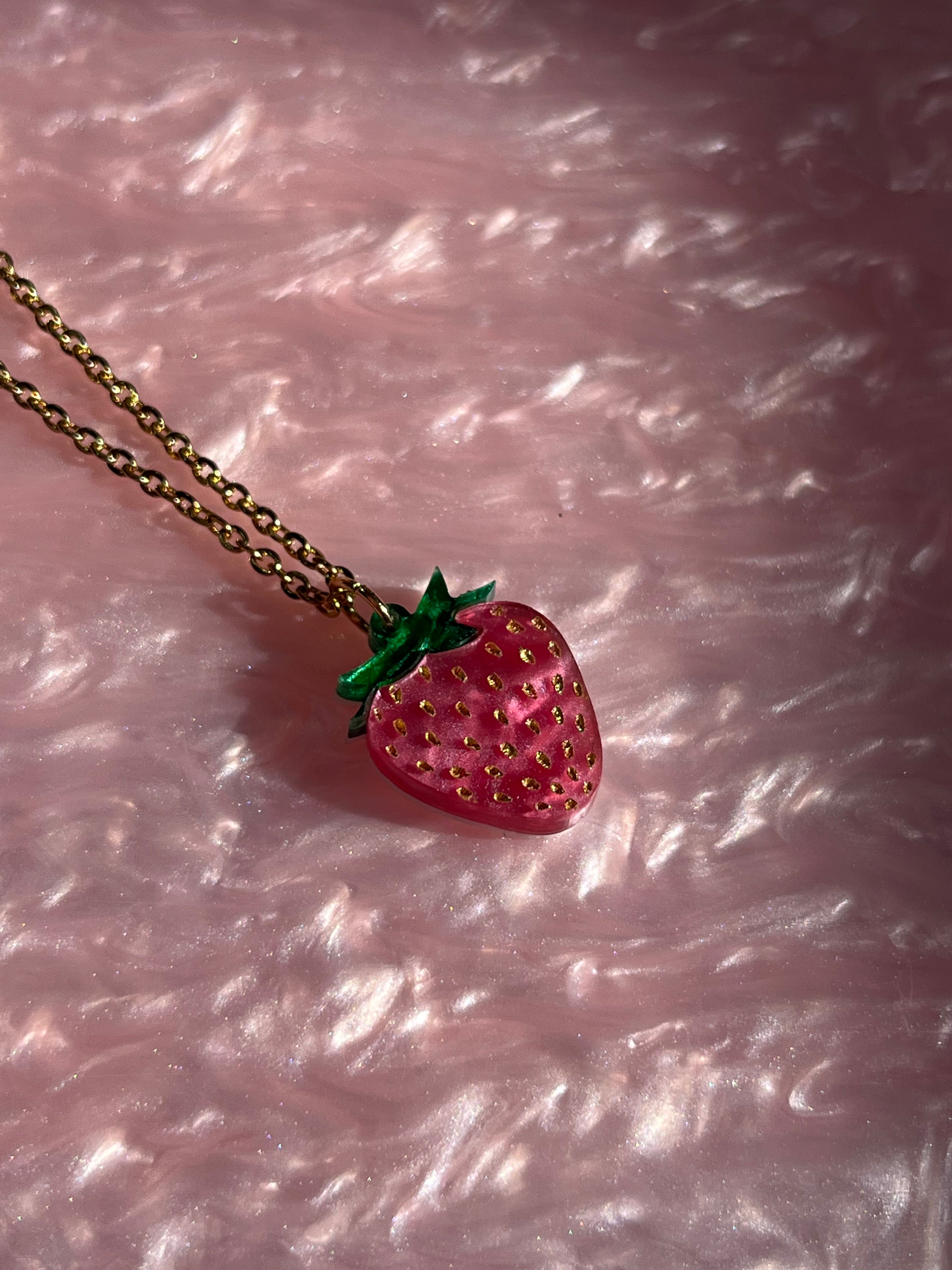 Strawberry Necklace – Studio Nena