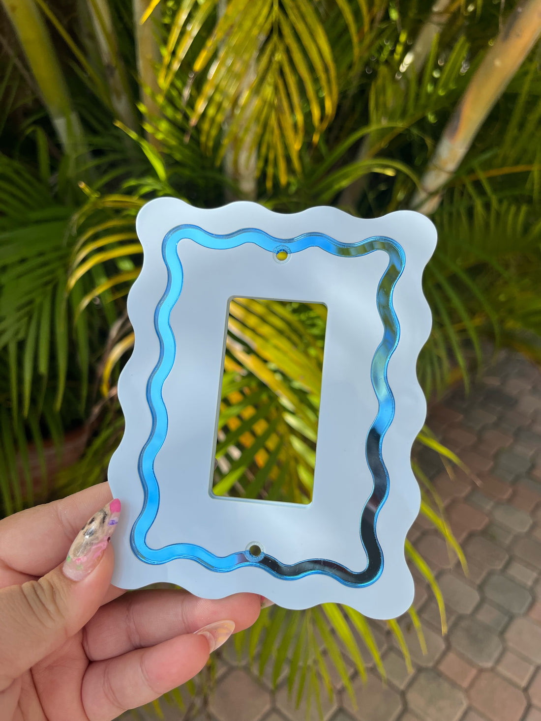 Squiggle Mirrored Light Switch Single Cover – Studio Nena