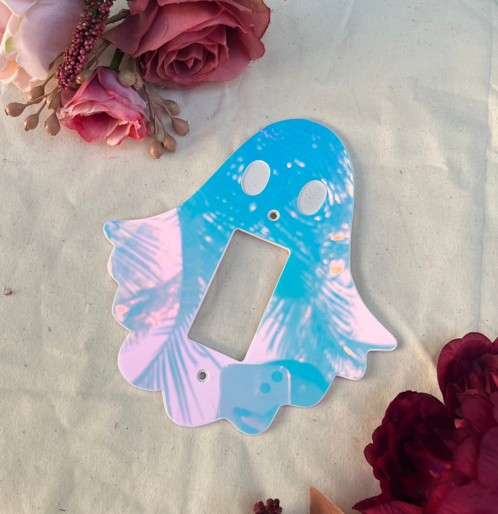 Iridescent Ghost Light-switch Cover – Studio Nena